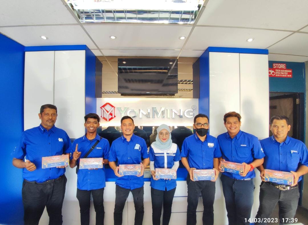 YM complement Kurma Gift Pack to Muslim Teams – YonMing Blog